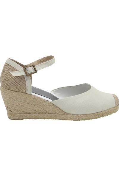 Gökçe Kundura Dolgu Topuk Sandalet