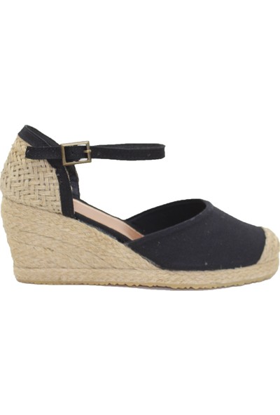 Gökçe Kundura Dolgu Topuk Sandalet Gökçe Kundura Dolgu Topuk Sandalet