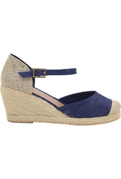 Gökçe Kundura Dolgu Topuk Sandalet