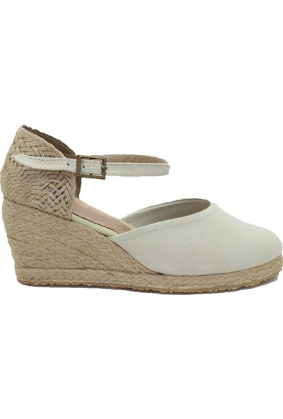 Gökçe Kundura Dolgu Topuk Sandalet