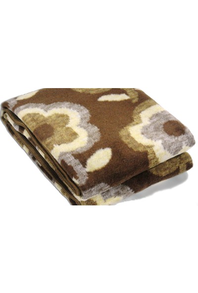 Başaran Akrilik Uzun Ömürlü Lüks Peluş Battaniye Başaran Akrilik Uzun Ömürlü Lüks Peluş Battaniye