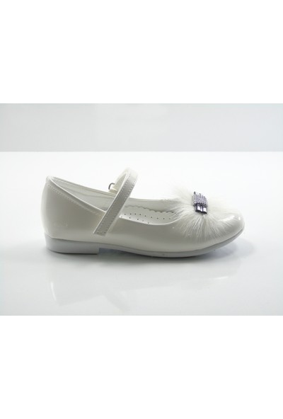 İremsu 0250 Beyaz Tüylü Tokalı Bantlı Çocuk Babet Ayakkabı