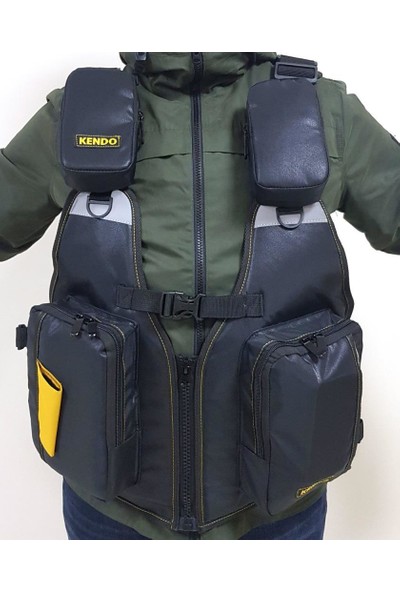 Kendo Profesyonel Spin Yeleği Batmaz, 2 Plastik Suni Yem Kutulu Kendo Profesyonel Spin Yeleği Batmaz, 2 Plastik Suni Yem Kutulu