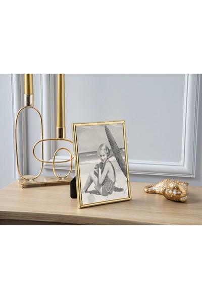 Englısh Home Shining Stars Aluminum Çerçeve 13 x 18 cm Gold Englısh Home Shining Stars Aluminum Çerçeve 13 x 18 cm Gold