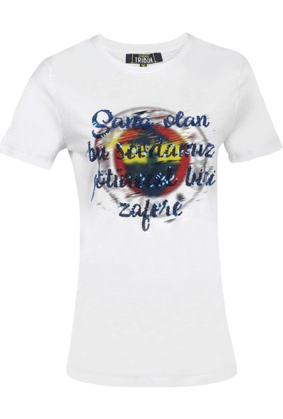 Fenerium Kadin Tribün Pullu Slogan T-Shirt Fenerium Kadin Tribün Pullu Slogan T-Shirt