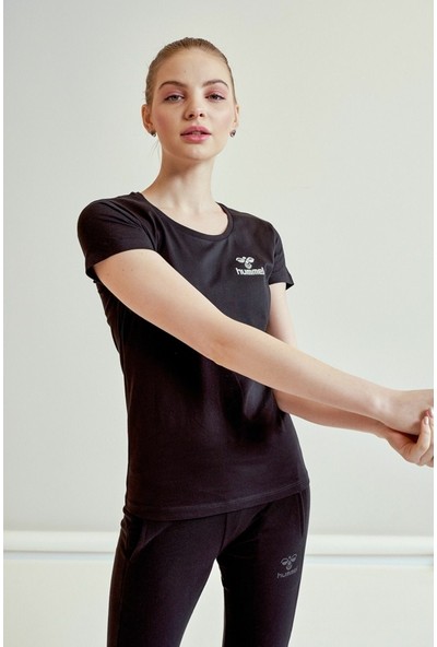 Hummel Sabana Kadın Tişört & Atlet 911023-2001 Hummel Sabana Kadın Tişört & Atlet 911023-2001