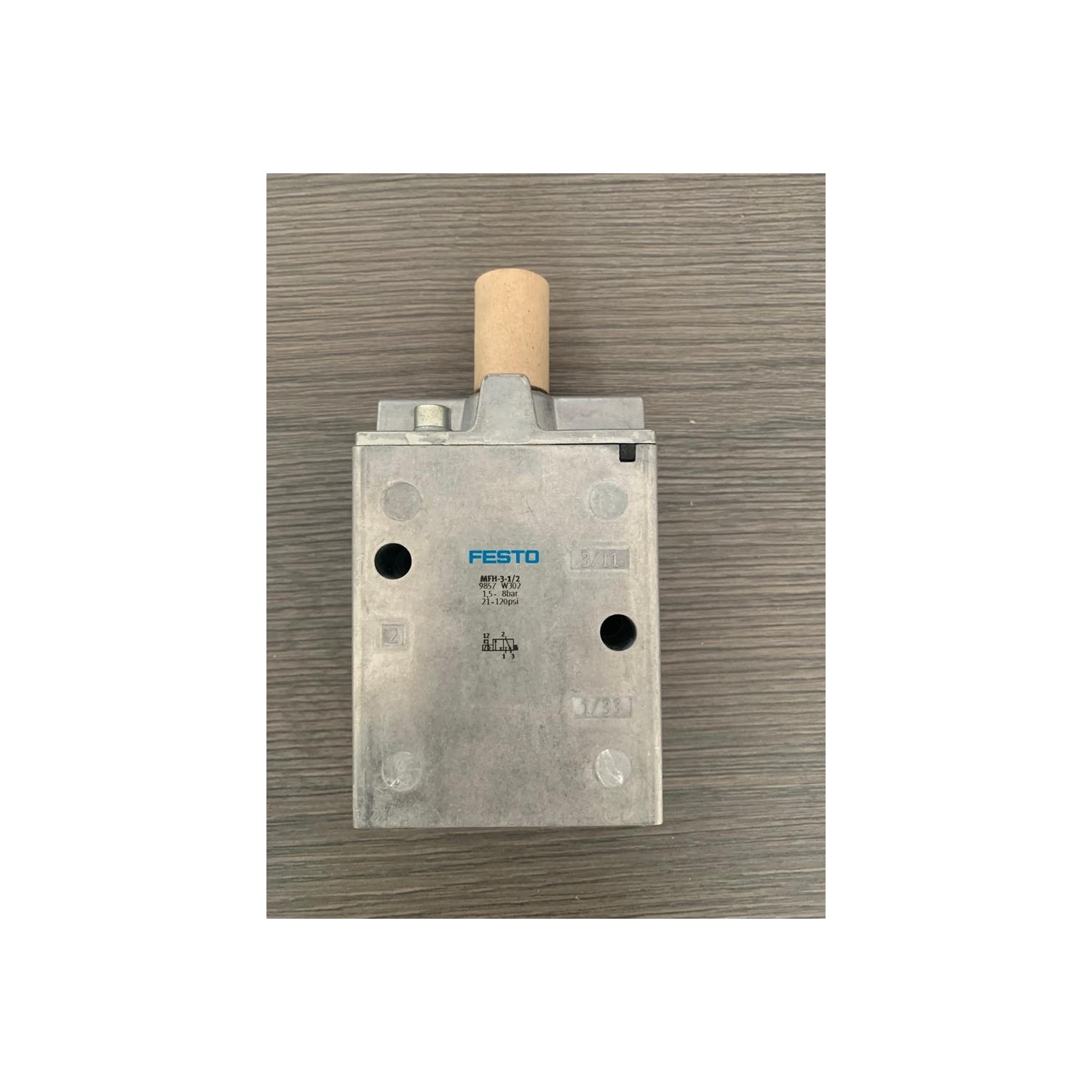 Festo Mfh-3-1/2 Pnömatik Solenoid Valf 9857 Fiyatı