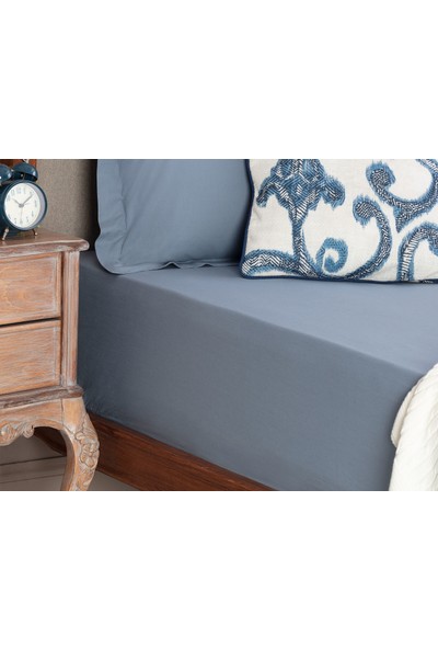 Şanlı Çift Kişilik Penye Lastikli Çarşaf 160 x 200 Cm Açık İndigo Şanlı Çift Kişilik Penye Lastikli Çarşaf 160 x 200 Cm Açık İndigo