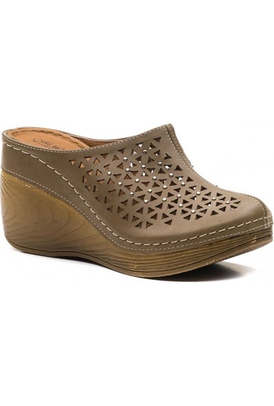 Carlaverde Yüksek Taban Kadın Terlik 9102 Carlaverde Yüksek Taban Kadın Terlik 9102