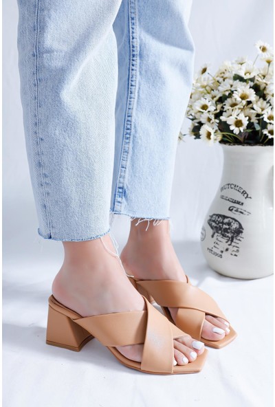 Limoya Haven Nud Çapraz Alçak Topuklu Terlik
