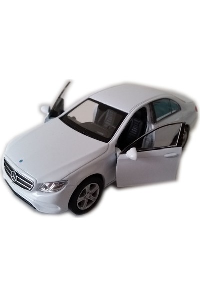 Welly Mercedes - Benz E-Class Beyaz Model Çek Bırak Oyuncak Araba Welly Mercedes - Benz E-Class Beyaz Model Çek Bırak Oyuncak Araba