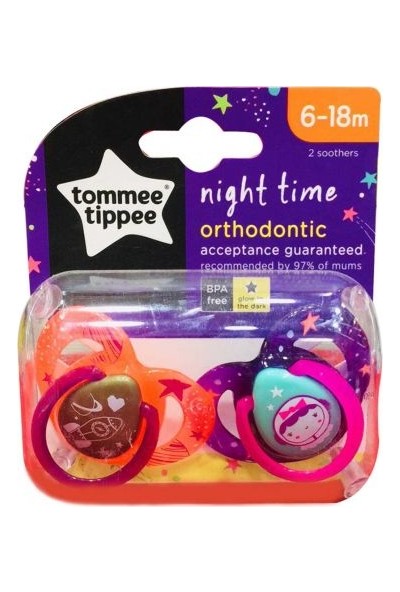 Tommee Tippee Ortodontik Gece Emziği 2'li 6 - 18 Ay Tommee Tippee Ortodontik Gece Emziği 2'li 6 - 18 Ay