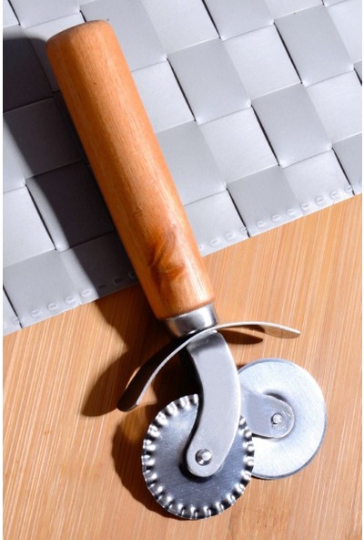 Dirisan Çelik 2'li Pizza Kesici Düz Dalgalı Hamur Börek Kesici Dirisan Çelik 2'li Pizza Kesici Düz Dalgalı Hamur Börek Kesici