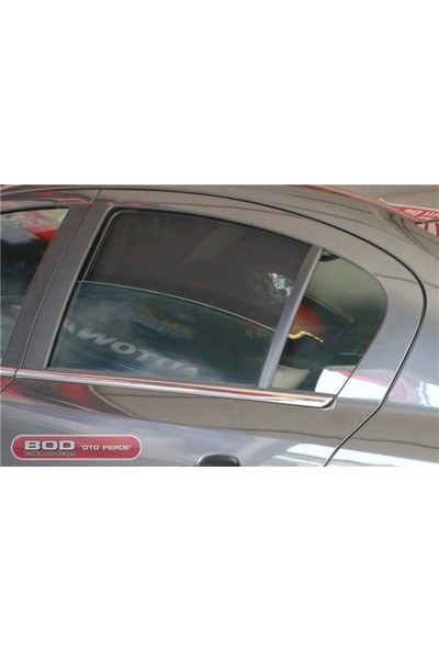 Opel Astra H Sedan Perde 2004-2012 Bod Opel Astra H Sedan Perde 2004-2012 Bod