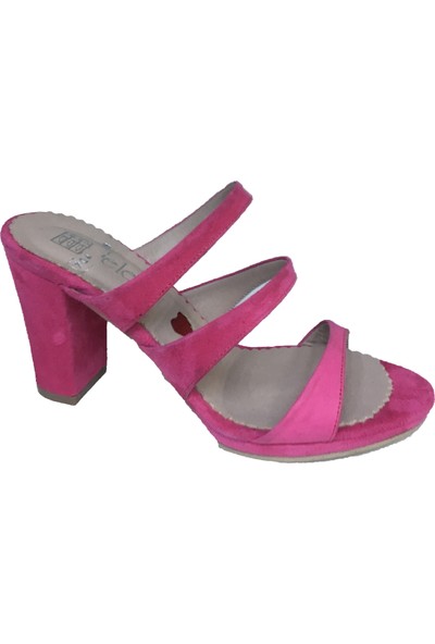 Elegan Süet Pembe Kalın Topuklu Bantlı Terlik Elegan Süet Pembe Kalın Topuklu Bantlı Terlik