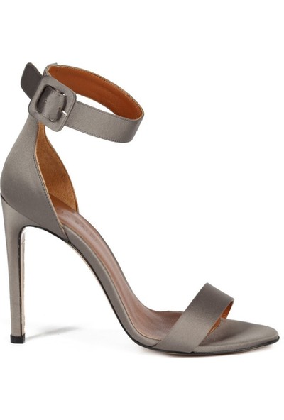 Sofia Baldi Lavinia Gri Saten Toka Kadın Topuklu Sandalet Sofia Baldi Lavinia Gri Saten Toka Kadın Topuklu Sandalet