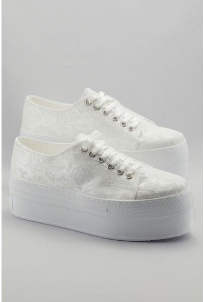 Çnr&Dvs Beyaz Kadın Dolgu Topuklu Ayakkabı CNR1501BEYAZ Çınar