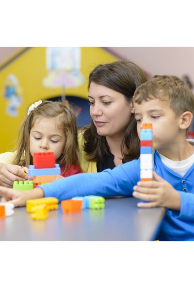 Kampüs Kariyer Çocuk Bakımı ve Bakıcılığı Eğitimi Üniversite Onaylı Sertifika Programı