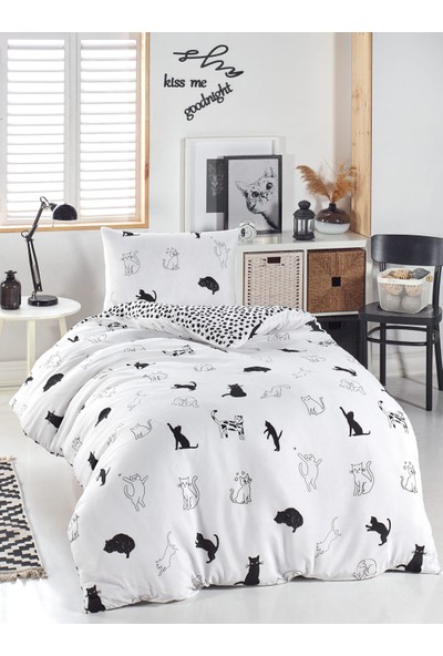 Eponj Home Junior Nevresim Seti Tek Kişilik Patte Siyah-Beyaz Eponj Home Junior Nevresim Seti Tek Kişilik Patte Siyah-Beyaz