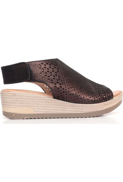 Bueno Shoes Önü Açık Hakiki Deri Kadın Dolgu Topuksandalet 9N3200
