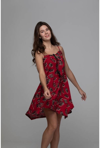 Lilian Fılızz Dress Kadın Kırmızı Siyah Yaprak Baskılı Plaj Elbisesi Lilian Fılızz Dress Kadın Kırmızı Siyah Yaprak Baskılı Plaj Elbisesi
