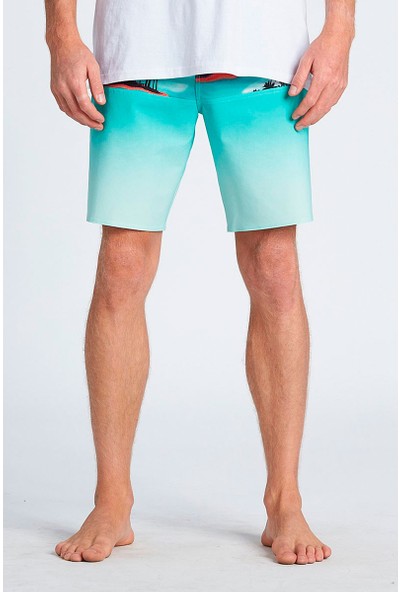 Billabong Tribong Pro Erkek Şort