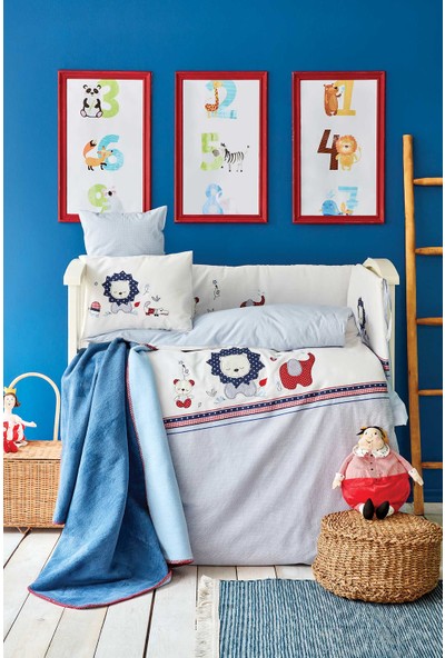 Karaca Home King Lion Aplike Nakış 13 Parça Bebek Seti Karaca Home King Lion Aplike Nakış 13 Parça Bebek Seti
