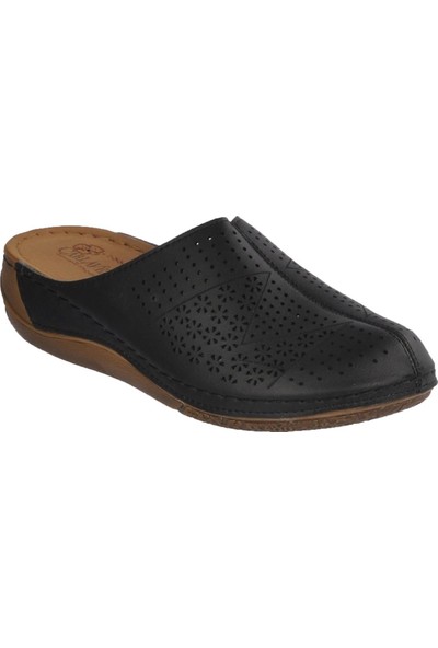 Carlaverde 151390 Önü Kapalı Kadın Terlik