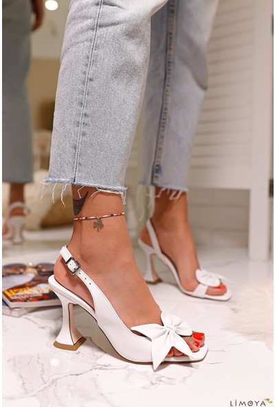 Limoya Keely Fiyonk Detaylı Şampanya Topuklu Sandalet