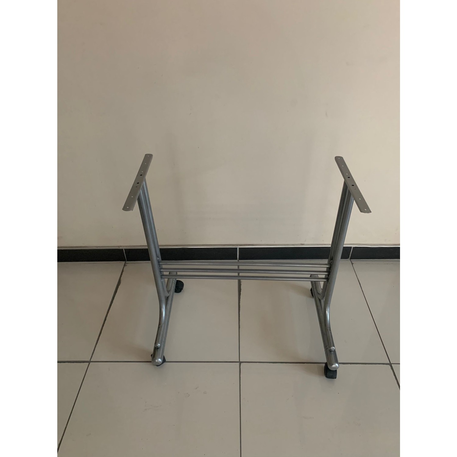 Eralya Tekerlekli Masa Ayağı Masa Ayağı 73 cm Masa Ayağı Fiyatı
