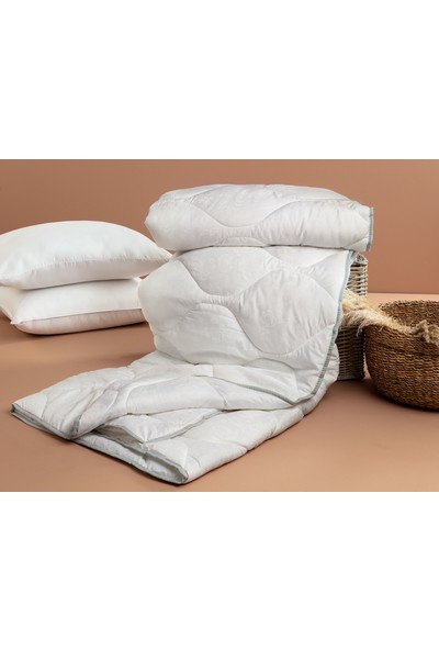 Madame Coco Nis Jakarlı Biyeli Tek Kişilik Yorgan - Beyaz