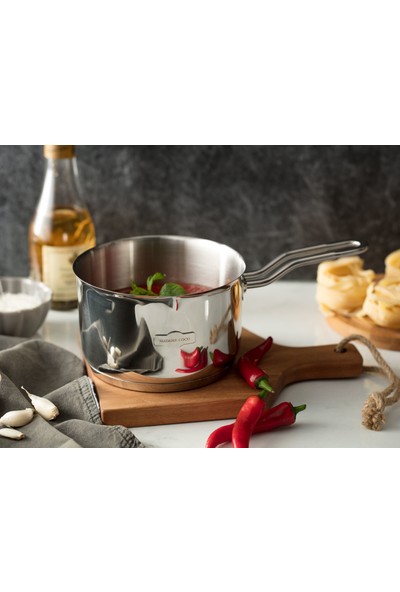 Madame Coco Orva Paslanmaz Çelik Derin Sos Tenceresi - 14 cm Madame Coco Orva Paslanmaz Çelik Derin Sos Tenceresi - 14 cm