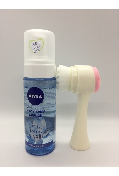 Nivea Canlandırıcı Yüz Yıkama Köpüğü 150 Ml+Yüz Temizleme Fırçası