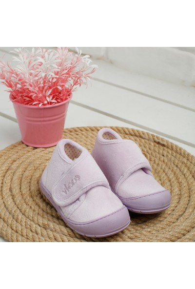 Vicco 959.P19K.446 Kışlık Kız/Erkek Çocuk Ev Kreş Panduf Vicco 959.P19K.446 Kışlık Kız/Erkek Çocuk Ev Kreş Panduf