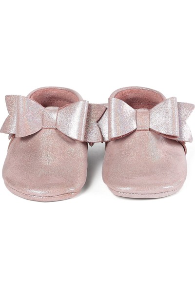 Yoyo Junior Hakiki Deri Simli Pudra Kurdela Detaylı Bebek Patik Yoyo Junior Hakiki Deri Simli Pudra Kurdela Detaylı Bebek Patik