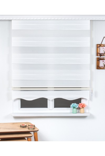 Beyaz Pliseli Zebra Perde Etek Dilimli 100 x 200 Beyaz Pliseli Zebra Perde Etek Dilimli 100 x 200
