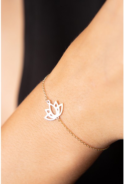 Elika Silver Kadın Lotus Model 14 Ayar Altın Bileklik Elika Silver Kadın Lotus Model 14 Ayar Altın Bileklik