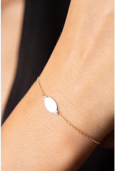 Elika Silver Kadın Plaka Model 14 Ayar Altın Bileklik Elika Silver Kadın Plaka Model 14 Ayar Altın Bileklik