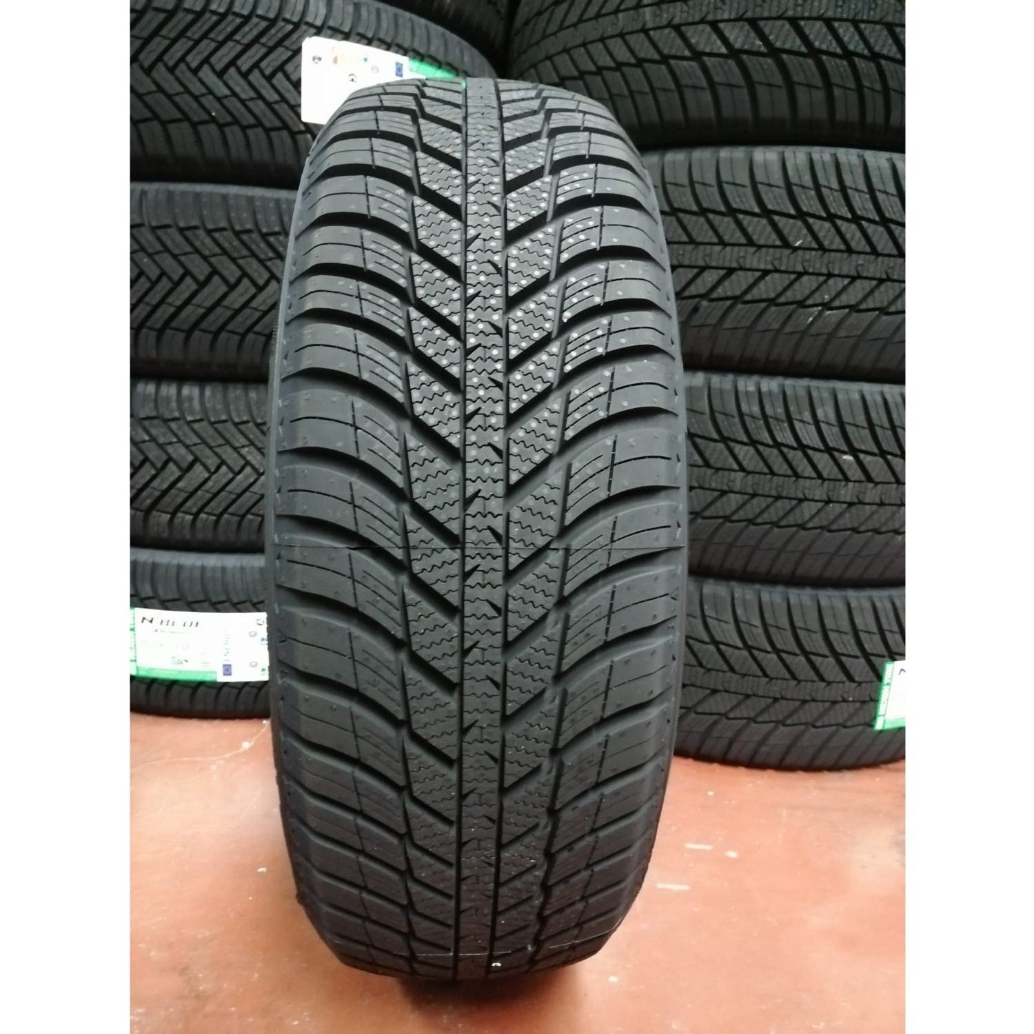 Nexen 195/65 R15 95T Xl N'blue 4 Season Dört Mevsim Lastiği Fiyatı