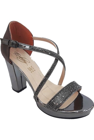 Erbay 146 Rugan Platform Topuklu Abiye Kadın Sandalet Erbay 146 Rugan Platform Topuklu Abiye Kadın Sandalet