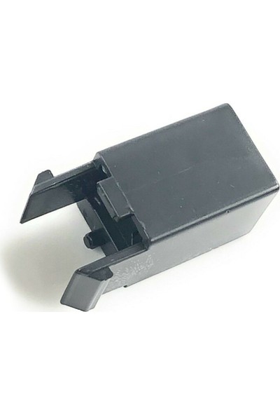 Alpha Auto Part Range Rover Sport İçin Yakıt Deposu Kapak Klipsi Plastiği