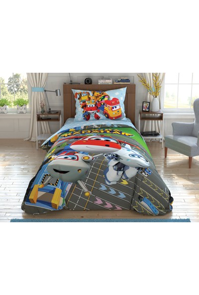 Taç Lisanslı Tek Kişilik Nevresim Takımı Harika Kanatlar Runway