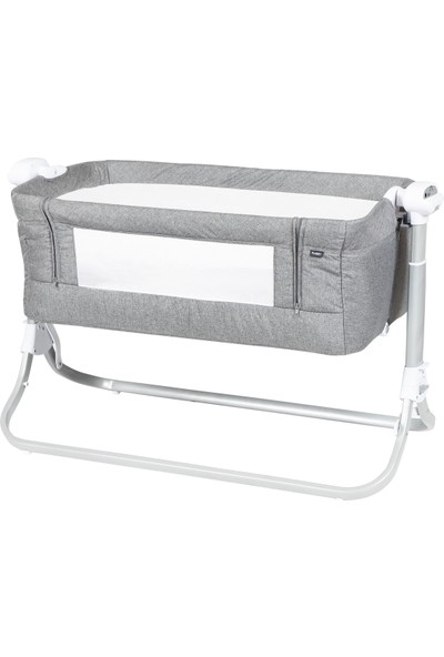 Huggy Swing Me Otomatik Sallanabilir Kumandalı Katlanabilir Anne Yanı Elektrikli Beşik Huggy Swing Me Otomatik Sallanabilir Kumandalı Katlanabilir Anne Yanı Elektrikli Beşik