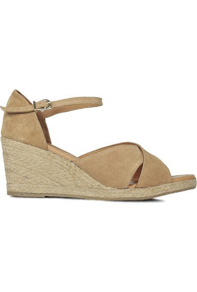 Erkan Kaban 6620 167 Kadın Camel Süet Sandalet Erkan Kaban 6620 167 Kadın Camel Süet Sandalet