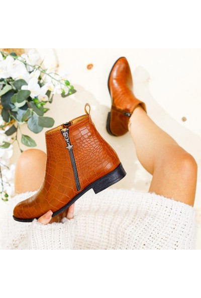 Limoya Braid Kroko Kırışık Rugan Fermuar Detaylı Bootie Limoya Braid Kroko Kırışık Rugan Fermuar Detaylı Bootie