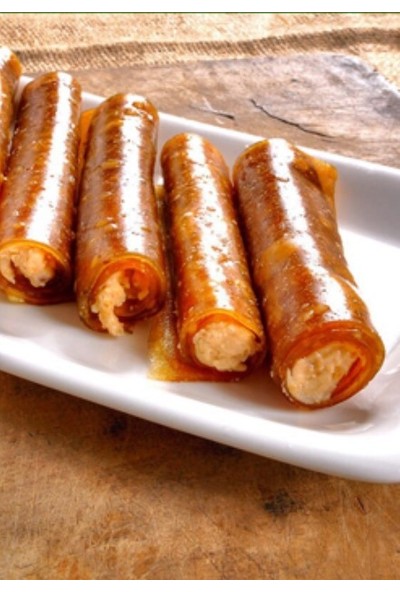Tatbi̇l Gümüşhane Fındık Ezmeli Rulo Sarma Pestil Tatlısı - 500 gr Tatbi̇l Gümüşhane Fındık Ezmeli Rulo Sarma Pestil Tatlısı - 500 gr