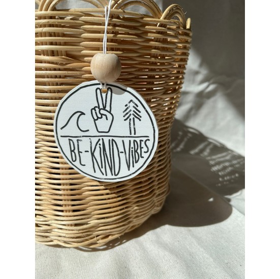 Motto Mood Be Kind Vibes Pleksi Araba Süsü Fiyatı