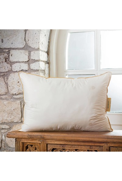 Othello Classico Woolla Ingiliz Yün Yastık 50 x 70 cm Othello Classico Woolla Ingiliz Yün Yastık 50 x 70 cm