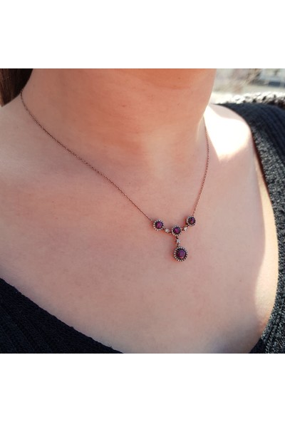 Pırlanta Merkezi 1.48 Ct. Elmas Yakut Kolye