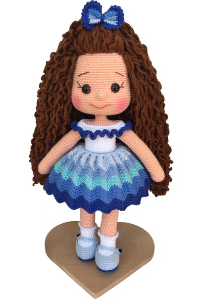 Simay Store Amigurumi Örgü Oyuncak Mavi Kıvırcık Saçlı Bebek 35 cm Simay Store Amigurumi Örgü Oyuncak Mavi Kıvırcık Saçlı Bebek 35 cm